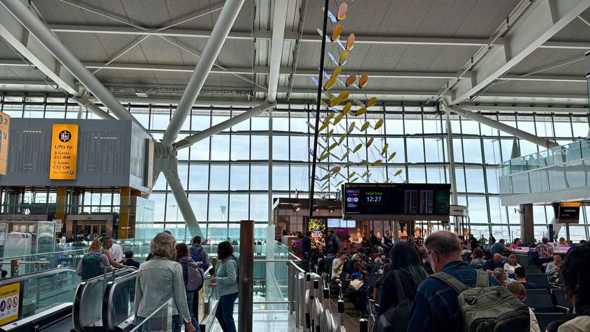 British Airways Club Suite Business Class Boeing 777-300ER | London to ...