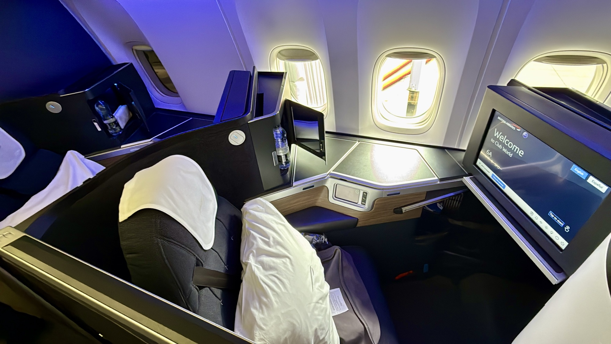 British Airways Club Suite Business Class Boeing 777-300ER | London to ...